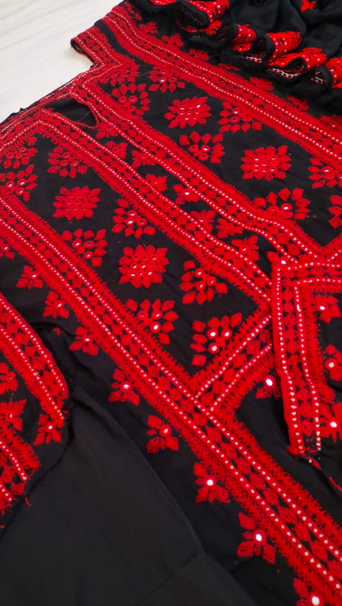 Hand Made Balochi Dress | Quetta Doch | Show Case | Balochi dress ...